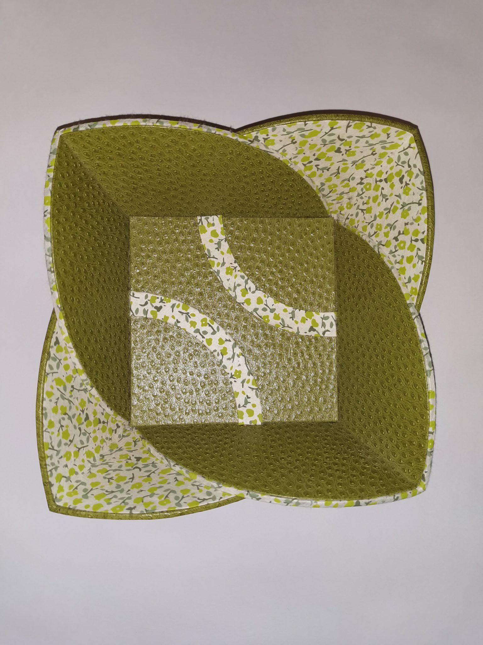 Cartonnage - vide-poches - Cartonnage et créations