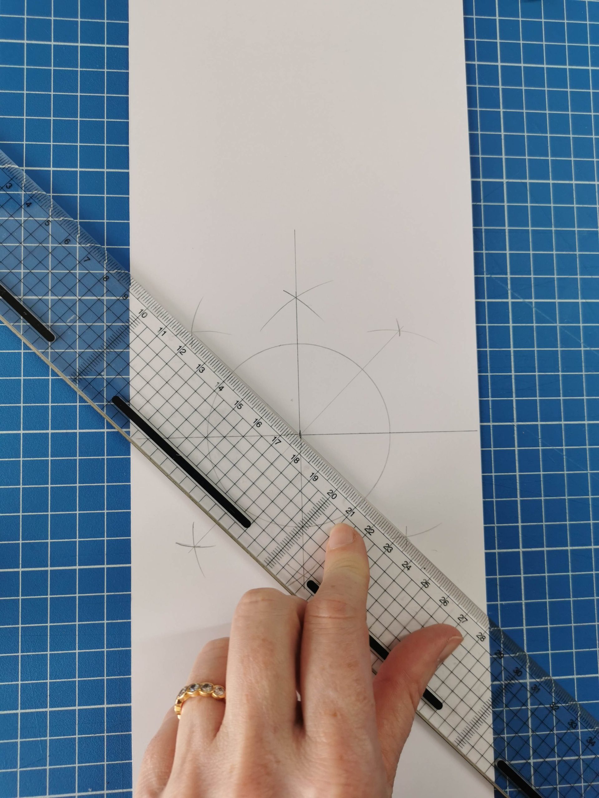Comment dessiner un octogone ? - Cartonnage et créations